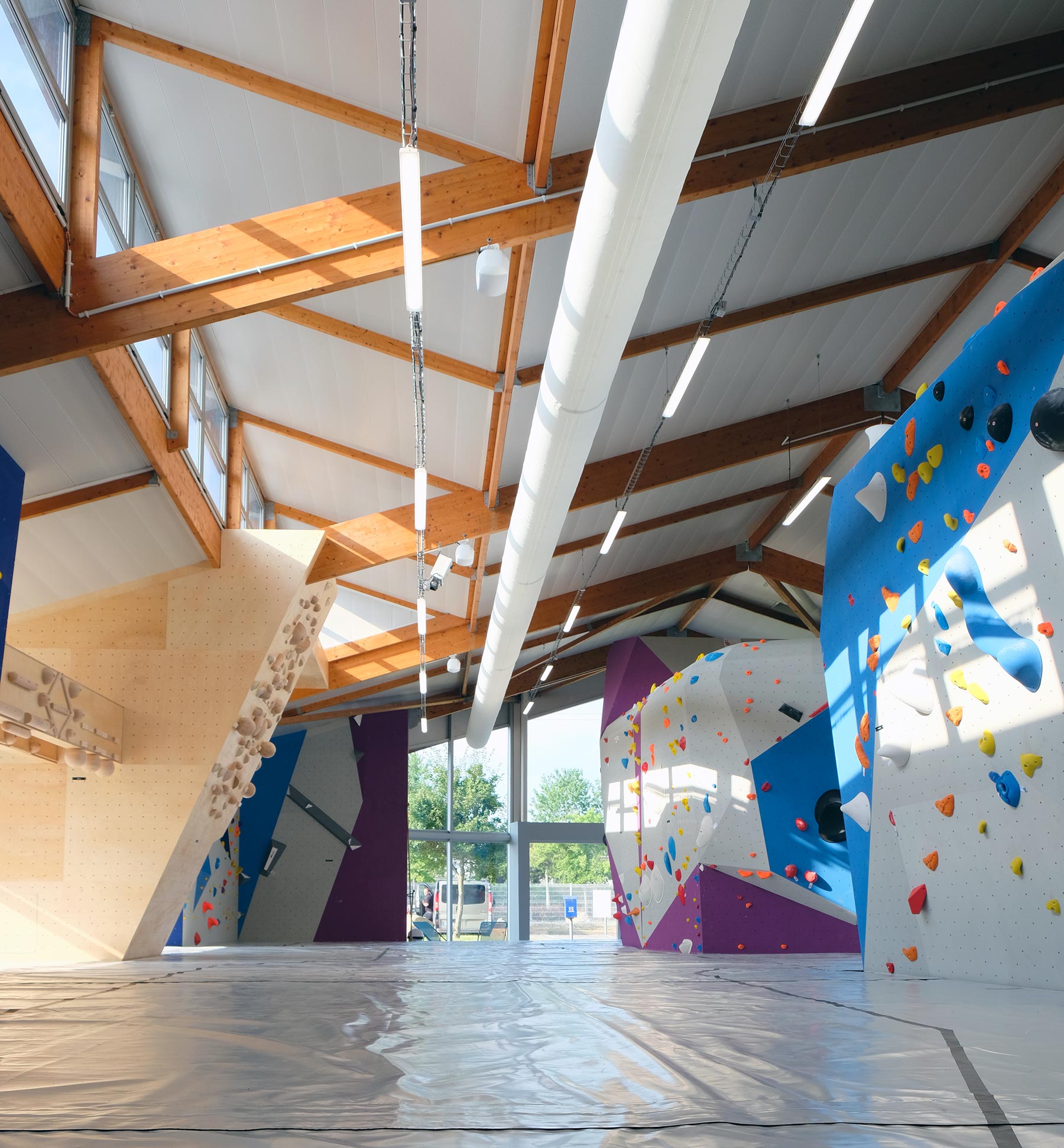 Block'Out, salle d'escalade de blocs à Nantes - Nantaise.fr